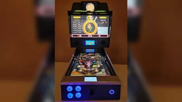 La macchina da flipper virtuale personalizzata include il Raspberry Pi ...